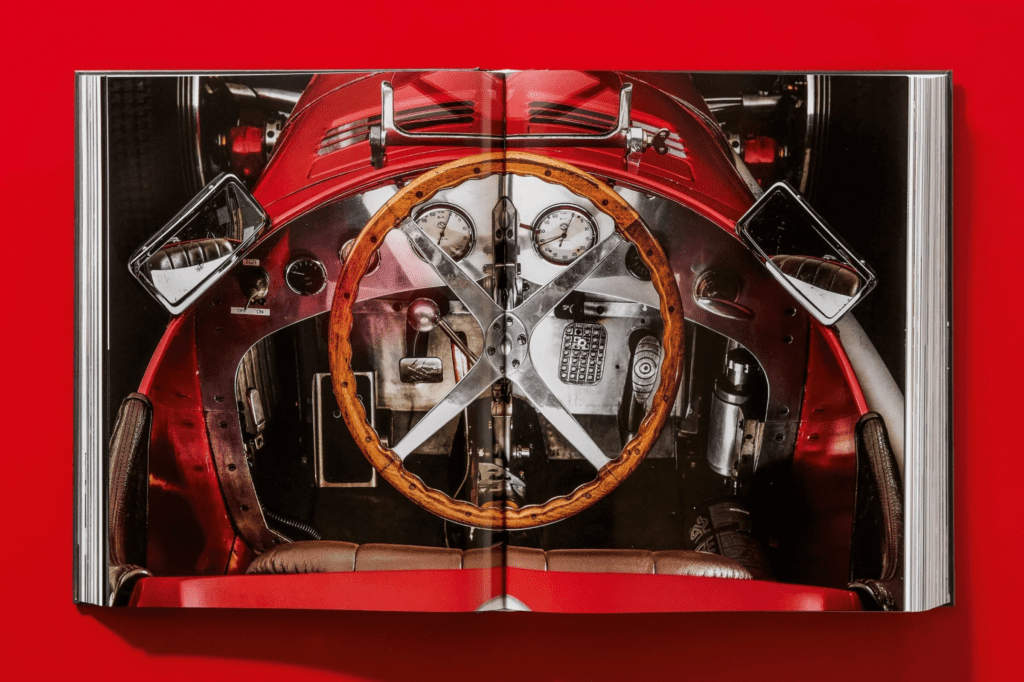 The Ultimate Collector Cars Book - Flawless Crowns